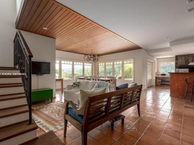 Casa para Venda em Campos do Jordão, Bairro do Fojo, 5 dormitórios, 5 suítes, 6 banheiros, 5 vagas