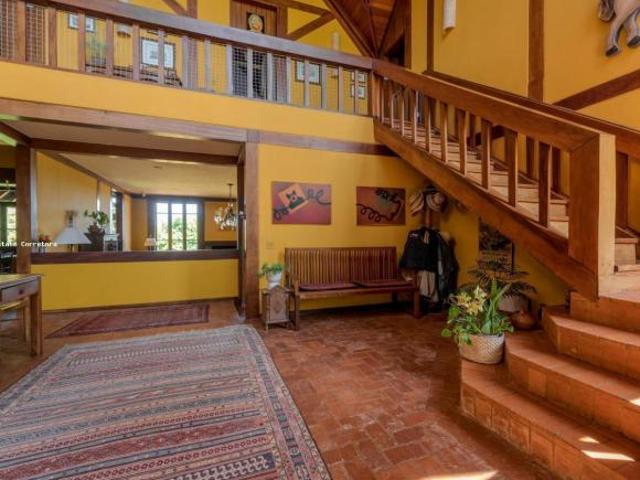 Casa para Venda em Campos do Jordão, CAPIVARI, 5 dormitórios, 5 suítes, 6 banheiros, 5 vagas