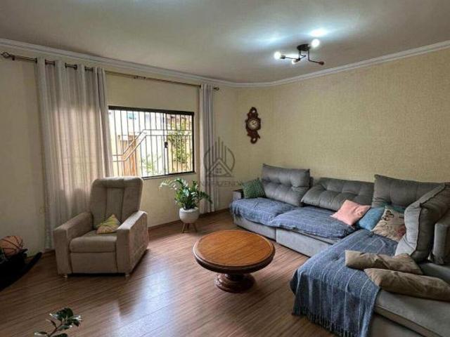 Casa para venda em Campos Elíseos de 220.00m² com 4 Quartos, 2 Suites e 4 Garagens