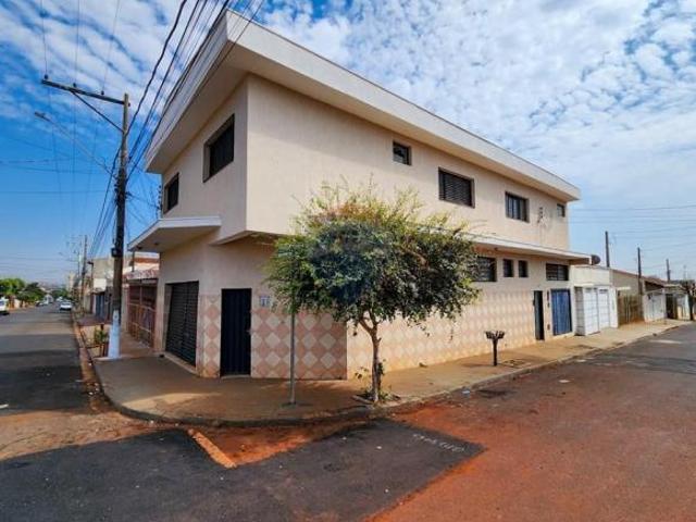 Casa para venda em Campos Elíseos de 236.00m² com 3 Quartos, 2 Suites e 1 Garagem