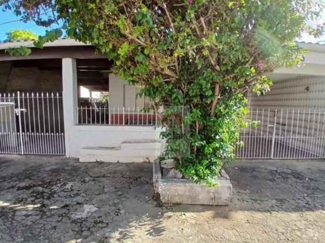 Casa para venda em Campos Elíseos de 90.00m² com 3 Quartos e 2 Garagens