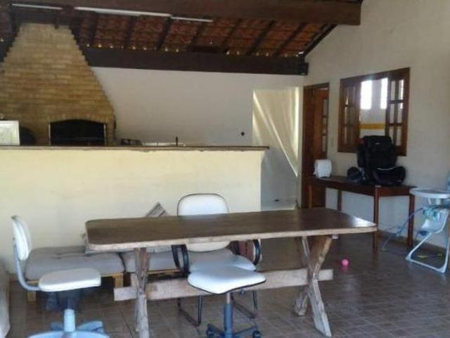 Casa para venda em Campestre de 157.00m² com 1 Quarto, 1 Suite e 2 Garagens