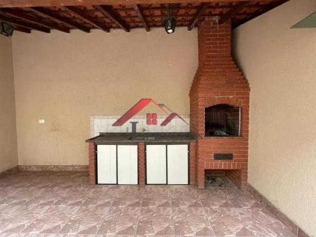 Casa para venda em Campestre de 170.00m² com 3 Quartos, 1 Suite e 3 Garagens