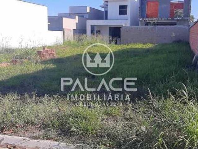 Casa para venda em Campestre de 10.00m² com 1 Quarto, 1 Suite e 1 Garagem