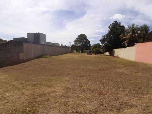 Casa para venda em Campestre de 10.00m² com 1 Quarto, 1 Suite e 1 Garagem