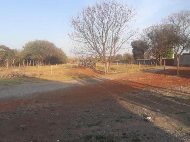Casa para venda em Campestre de 10.00m² com 1 Quarto, 1 Suite e 1 Garagem