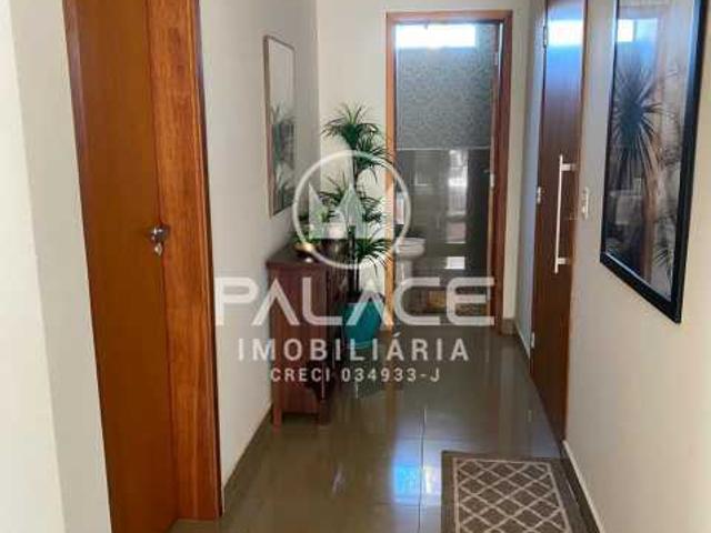 Casa para venda em Campestre em Piracicaba São Paulo de 263.00m² com 1 Quarto, 5 Suítes e 4 Garagens