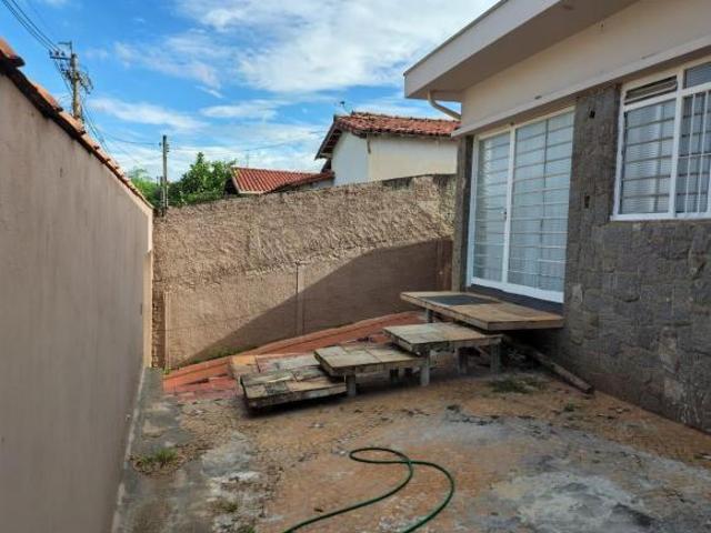 Casa para Venda em Campinas, Jardim Margarida, 4 dormitórios, 2 banheiros, 3 vagas