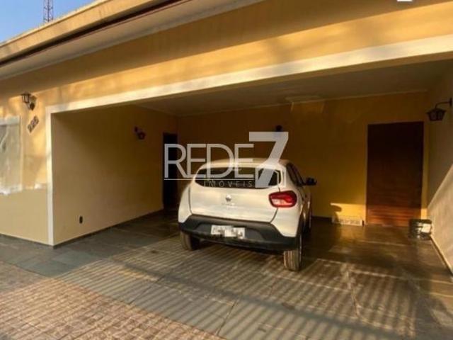Casa para venda em Campinas SP, Parque São Quirino: 3 quartos, 1 sala, 3 banheiros, 5 vagas de garag
