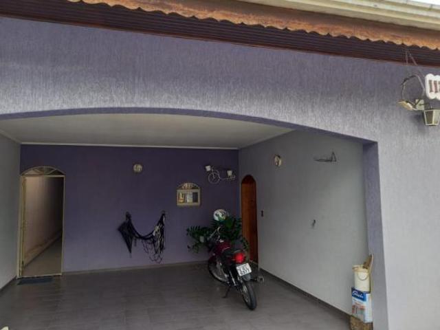 Casa para Venda em Campinas, VILA AEROPORTO, 3 dormitórios, 1 suíte, 4 banheiros, 4 vagas