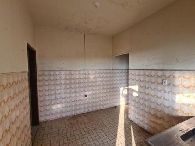 Casa para Venda em Campinas, Vila Georgina, 4 dormitórios, 1 suíte, 2 banheiros, 2 vagas