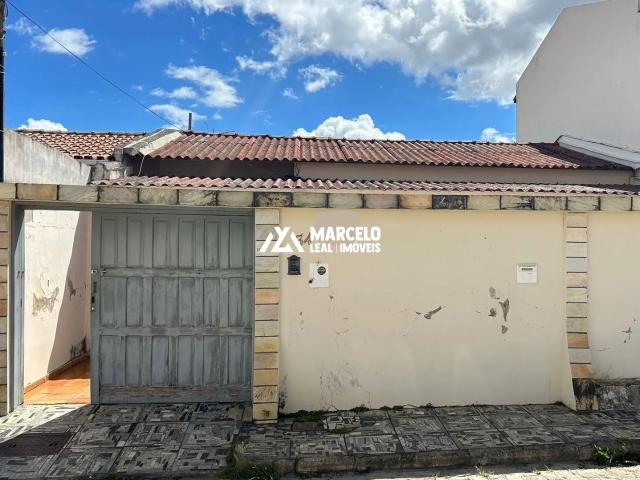Casa para venda em Candeias em Vitória Da Conquista Bahia de 100.00m² com 2 Quartos e 2 Garagens