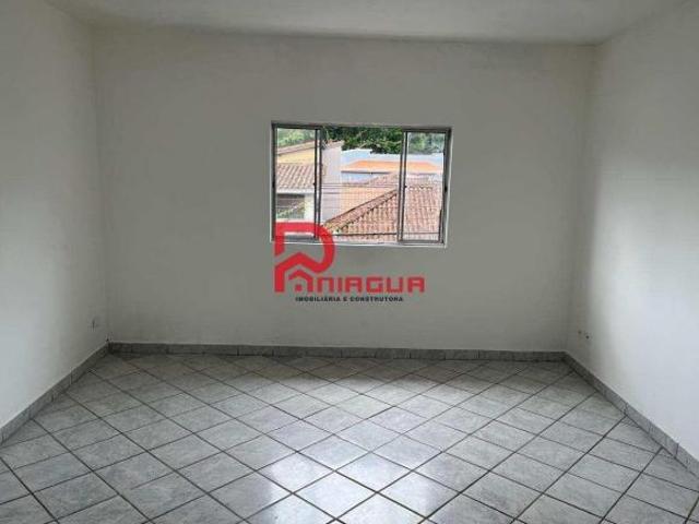 Casa para venda em Canto Do Forte de 90.00m² com 2 Quartos e 1 Garagem