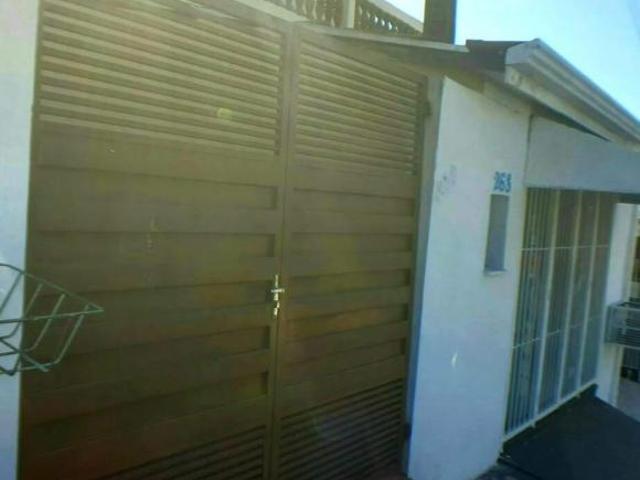 Casa para venda em Capela de 262.00m² com 6 Quartos, 3 Suites e 4 Garagens