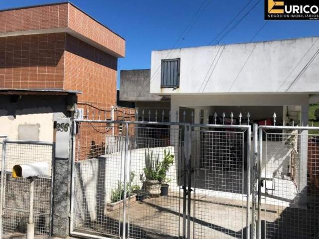 Casa para venda em Capela de 500.00m² com 8 Quartos
