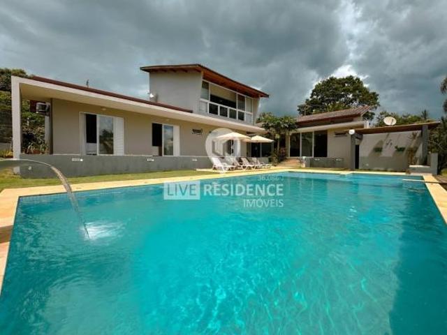 Casa para venda em Capela Do Barreiro de 303.00m² com 3 Quartos, 3 Suites e 5 Garagens