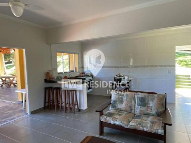 Casa para venda em Capela Do Barreiro de 314.00m² com 5 Quartos, 3 Suites e 6 Garagens