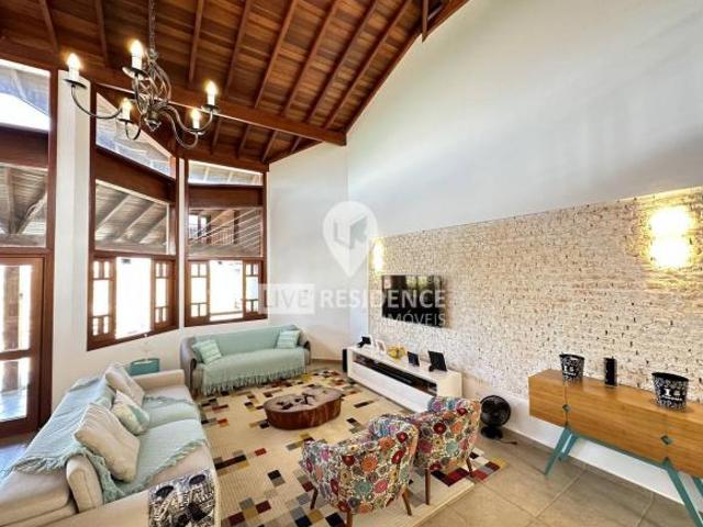Casa para venda em Capela Do Barreiro de 475.00m² com 5 Quartos, 5 Suites e 8 Garagens