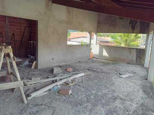 Casa para Venda em Caraguatatuba, Pegorelli, 3 dormitórios, 1 suíte, 2 banheiros, 5 vagas
