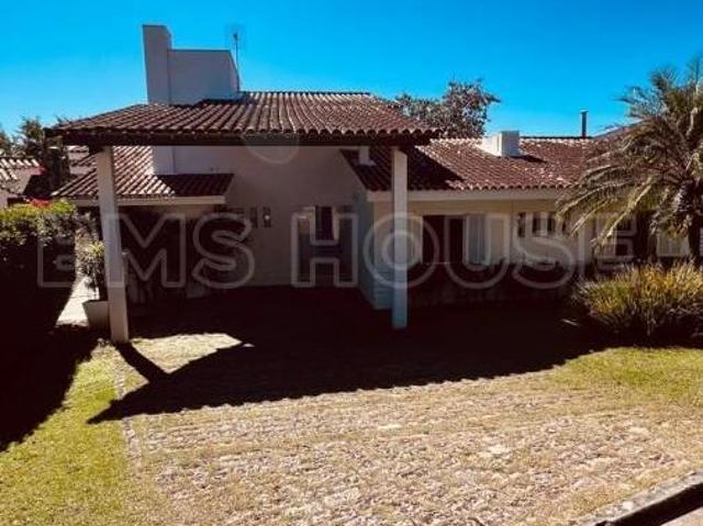 Casa para Venda em Carapicuíba, Granja Santa Maria, 3 dormitórios, 2 suítes, 5 banheiros, 4 vagas