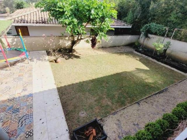 Casa para Venda em Carapicuíba, Granja Viana, 3 dormitórios, 1 suíte, 3 banheiros, 2 vagas