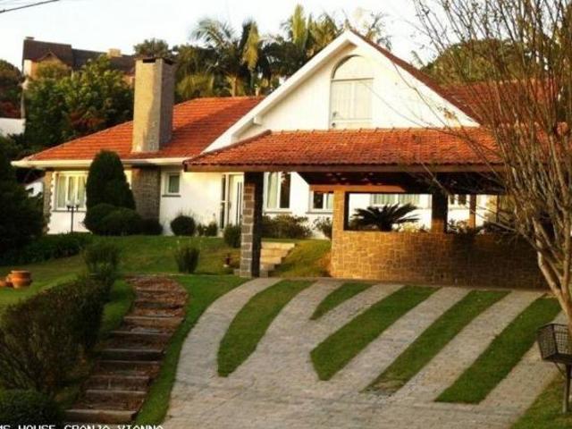 Casa para Venda em Carapicuíba, Granja Viana, 3 dormitórios, 2 suítes, 5 banheiros, 5 vagas