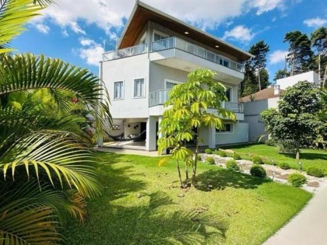 Casa para Venda em Carapicuíba, Granja Viana, 4 dormitórios, 4 suítes, 6 banheiros, 6 vagas