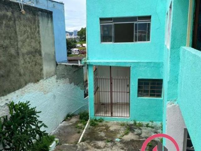 Casa para Venda em Carapicuíba, Vila Santa Terezinha, 7 dormitórios, 1 suíte, 5 banheiros, 2 vagas