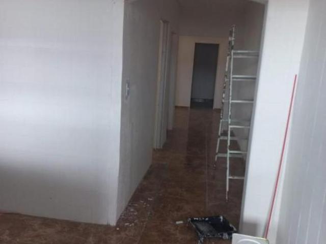 Casa para Venda em Carapicuíba, Vila Silviania, 5 dormitórios, 3 banheiros, 1 vaga