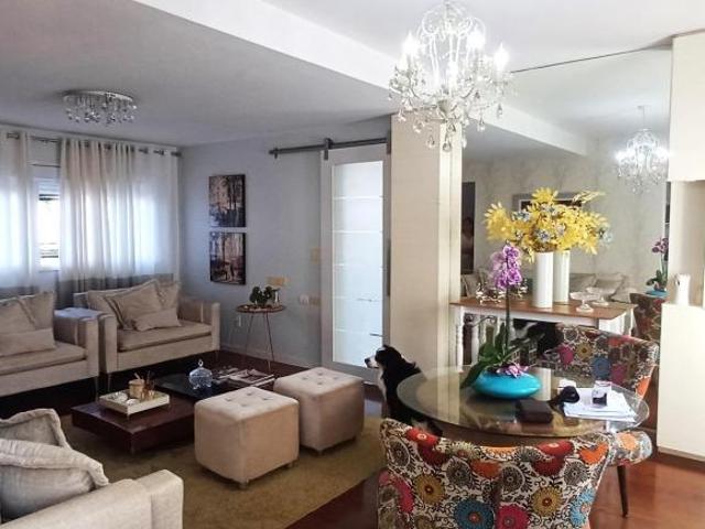 Casa para Venda em Cascavel/PR 3 Dorm. 280 m2 Área Útil