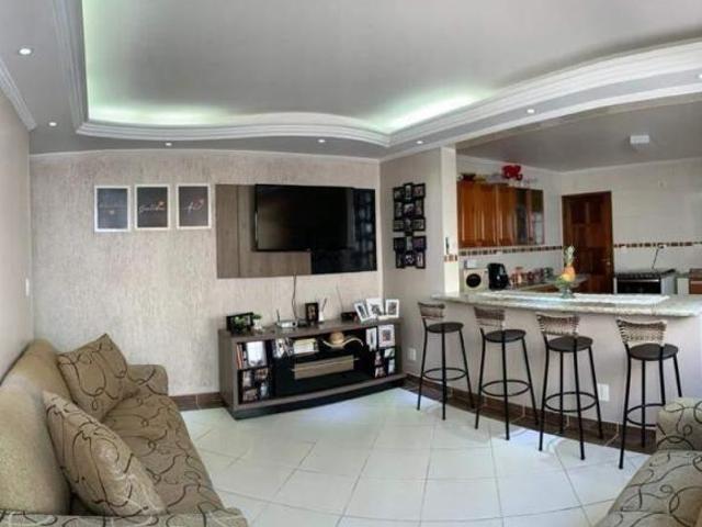 Casa para venda em CASA GRANDE de 209.00m² com 3 Quartos, 1 Suite e 3 Garagens