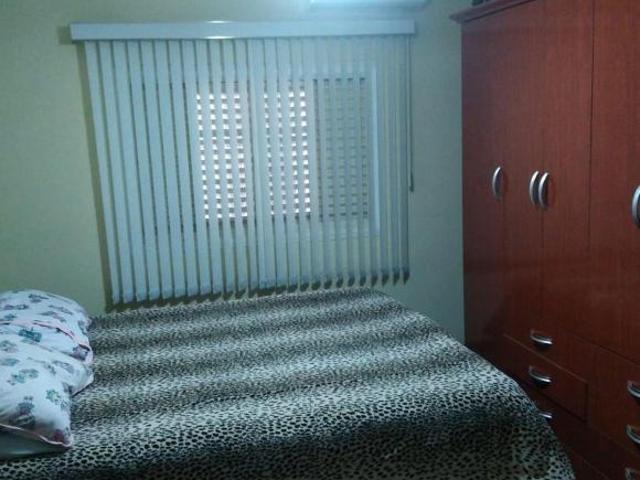 Casa para venda em Castelinho de 291.00m² com 3 Quartos, 1 Suite e 3 Garagens
