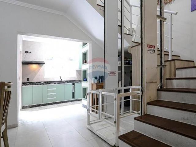 Casa para venda em Cézar De Souza de 124.00m² com 3 Quartos, 1 Suite e 2 Garagens