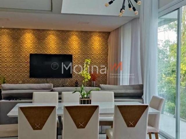 Casa para venda em Cézar De Souza de 380.00m² com 3 Quartos, 3 Suites e 4 Garagens