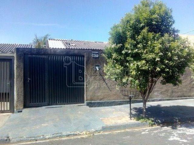 Casa para venda em Cecap de 167.00m² com 3 Quartos e 4 Garagens