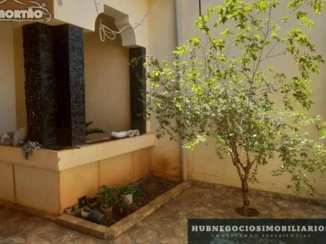 Casa para venda em Centro, Montes Claros