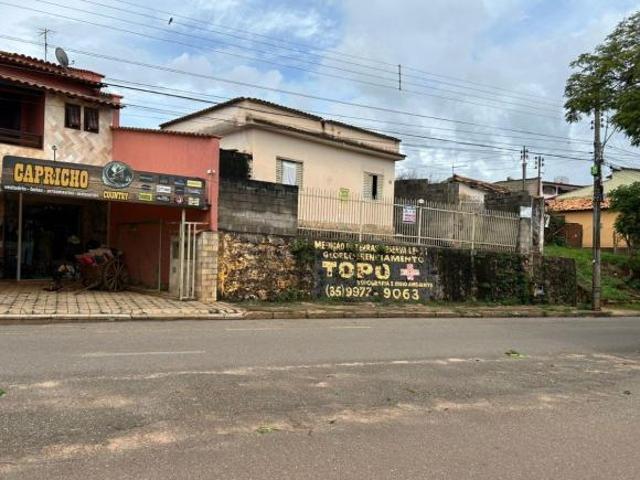 Casa para venda em Centro, Nepomuceno