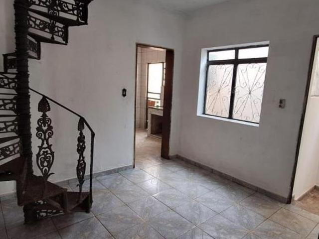 Casa para venda em Centro, Nepomuceno