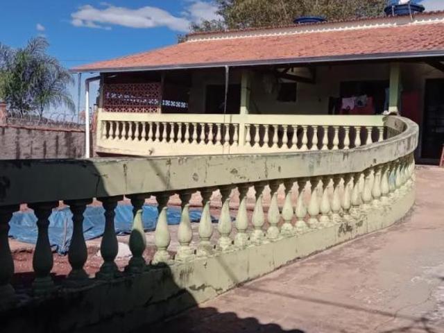 Casa para venda em Centro, Nepomuceno