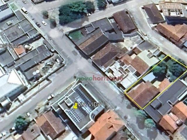 Casa para venda em Centro, Oliveira