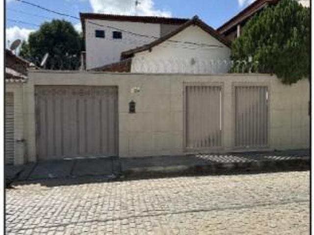 Casa para venda em Centro, Almenara