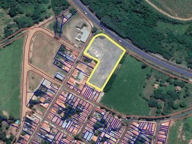 Terreno para venda em Centro ártemis de 1.00m² com 1 Quarto, 1 Suite e 1 Garagem