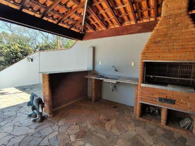 Casa para venda em Centro ártemis de 300.00m² com 3 Quartos, 2 Suites e 4 Garagens
