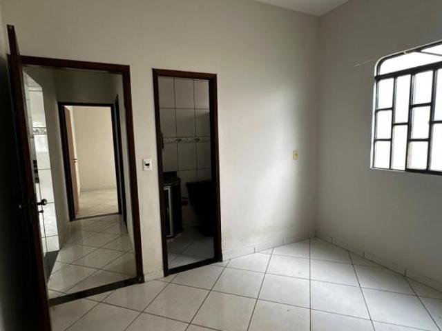 Casa para venda em Centro, Belo Oriente