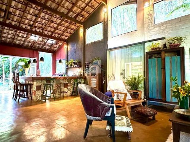 Casa para venda em Centro, Brumadinho