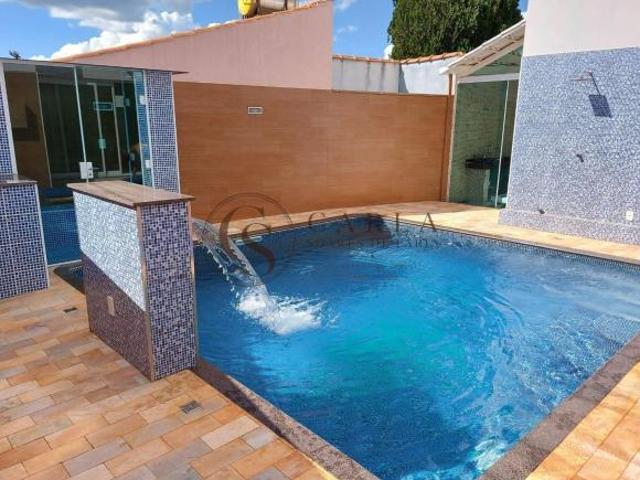 Casa para venda em Centro, Carmo do Rio Claro
