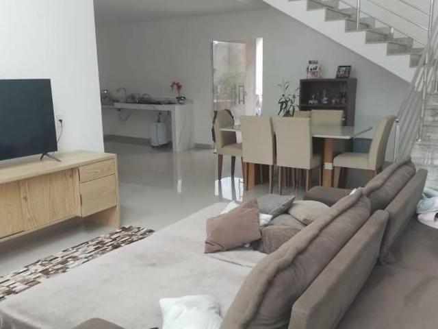 Casa para venda em Centro, Caratinga