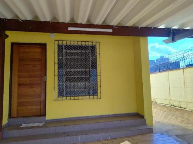 Casa para venda em Centro com 2 quartos, 113m²