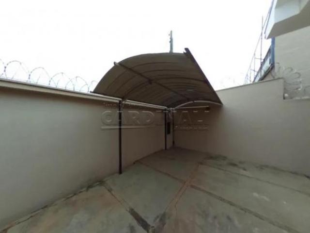 Casa para venda em Centro de 146.00m² com 2 Quartos e 3 Garagens