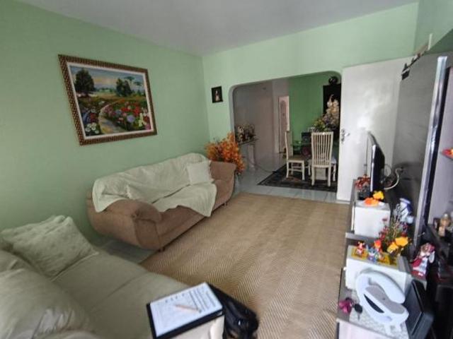 Casa para venda em Centro de 154.00m² com 3 Quartos e 3 Garagens